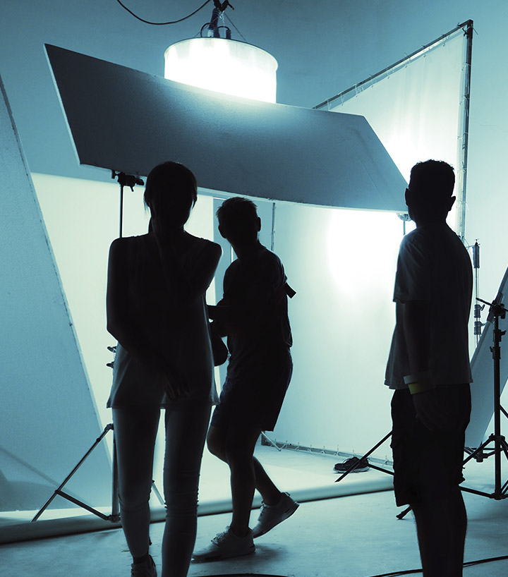 AMAZING Natural Light Portraits in a Garage? – SIMPROCESSES